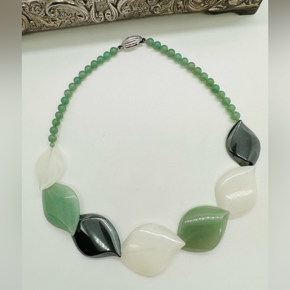 Vendome | Jewelry | Vintage Vendome Green Stone Statement Necklace | Poshmark